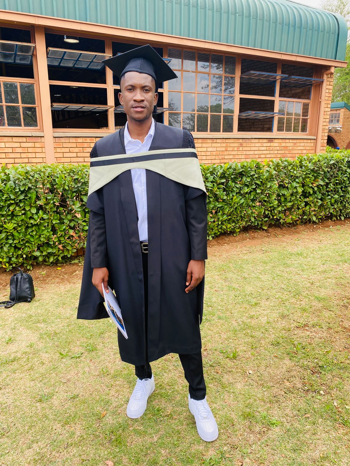 Simphiwe Mabone | Software Developer Portfolio